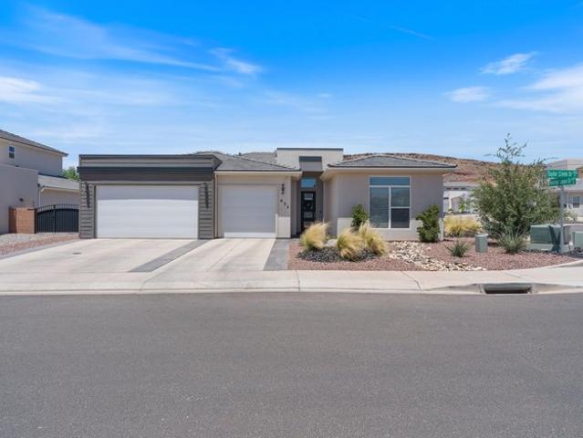 632 S Taylor Creek Dr, Washington, UT 84780