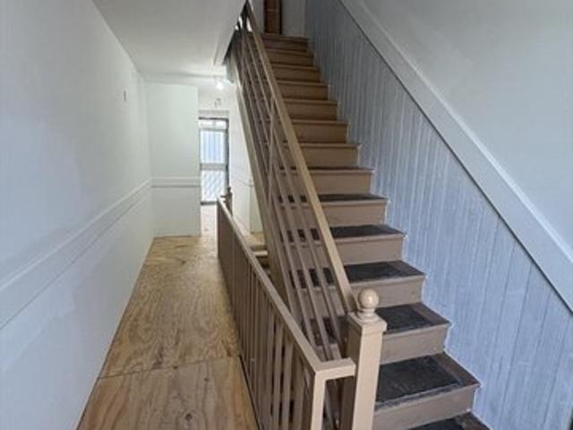 632 South St, Holyoke, MA 01040