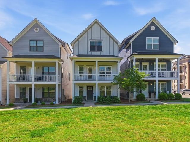 632 Parkvue Place Dr, Nashville, TN 37221