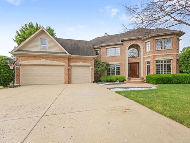 632 Philip Dr, Bartlett, IL 60103