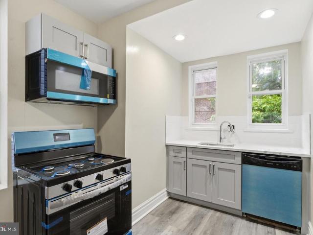 632 W Cumberland Street # 2