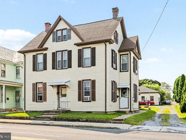632 W Main St, Palmyra, PA 17078