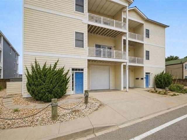632 W Ocean View Ave Apt A, Norfolk, VA 23503