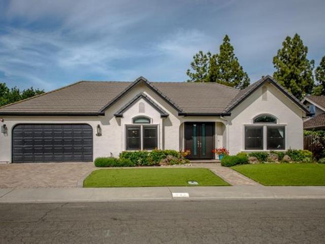 632 Wildwood Way, Woodland, CA 95695