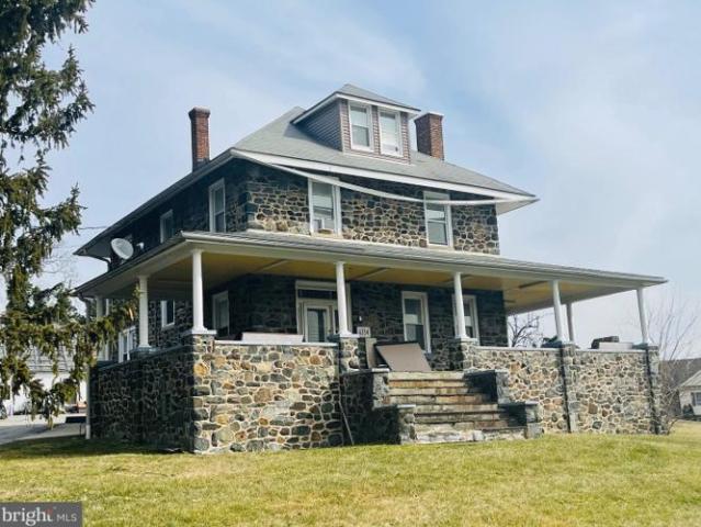 6334 Dogwood Rd, Gwynn Oak, MD 21207