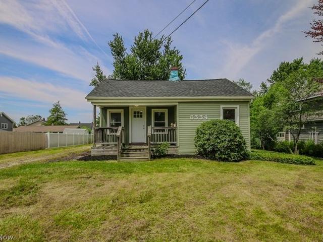 6334 W 130th St, Brook Park, OH 44142