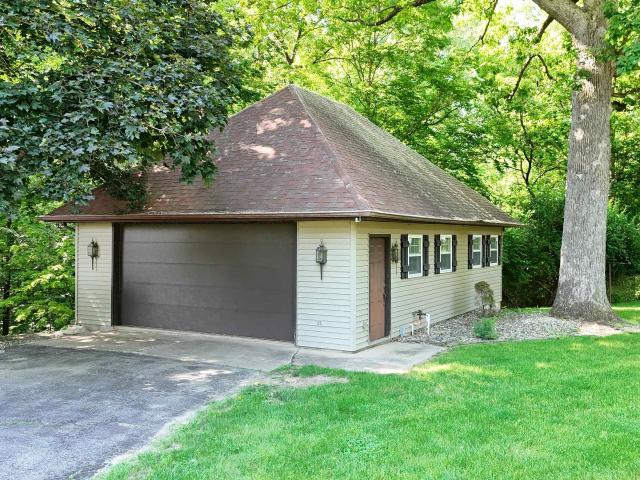 6335 E Hickory Ridge Court