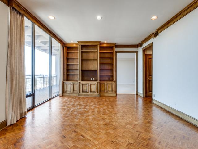 6335 W. Northwest Highway #1817, Dallas, US, TX