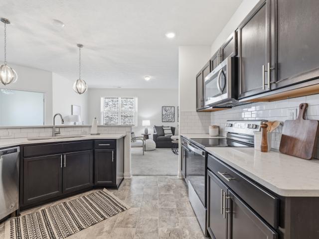 6336 Stallion Way, Indianapolis, IN 46260 | MLS #22096