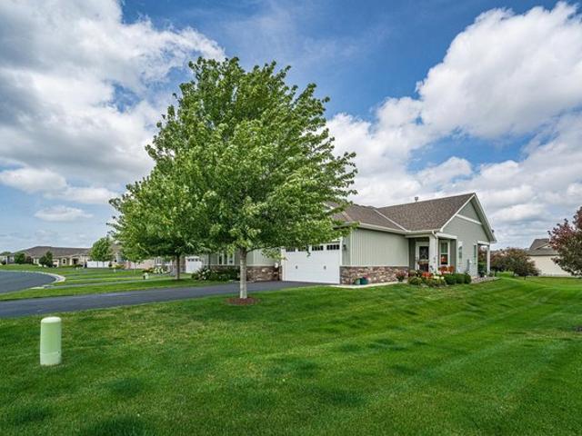 6336 W 133rd St, Savage, MN 55378