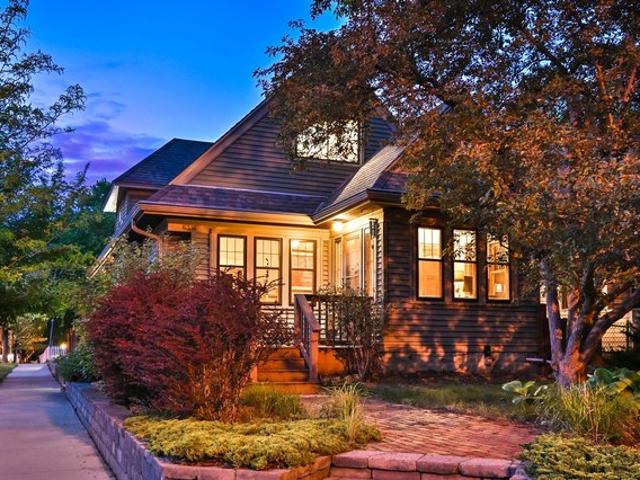 6336 W Locust St, Milwaukee, WI 53210