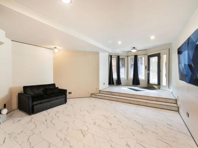 6337 Roosevelt Road # 107