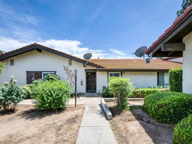 6338 N Maroa Ave Apt 118, Fresno, CA 93704