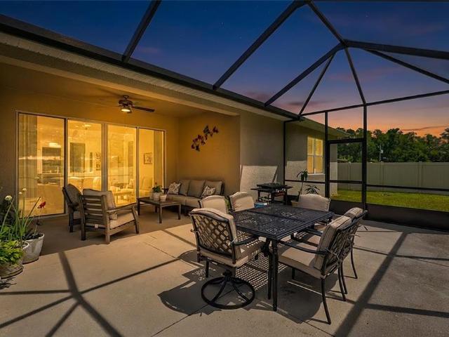 6339 Dolostone Dr, Lakeland, FL 33811 | MLS #TB8498 | Compass