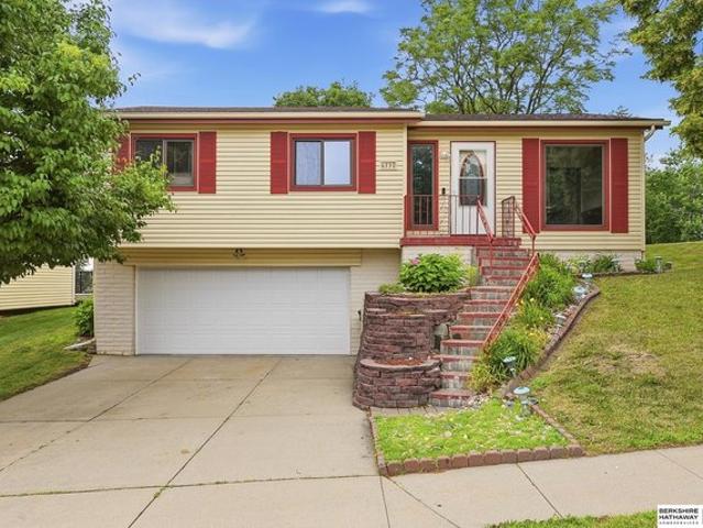 6330 N 109th Cir, Omaha, NE 68164