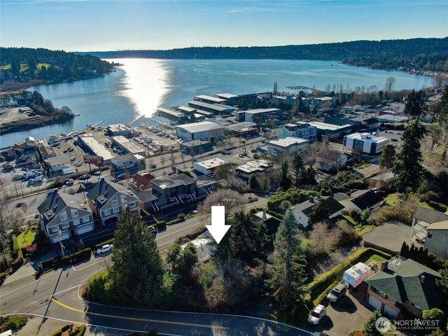 6330 NE 181st St Lot 7, Kenmore, WA 98028