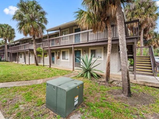6330 Newtown Cir #30B5, Tampa, FL 33615