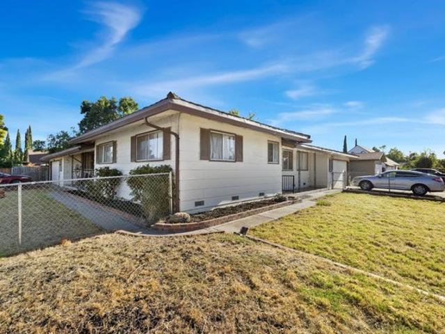 6330 Cushing Way, Sacramento, CA 95823