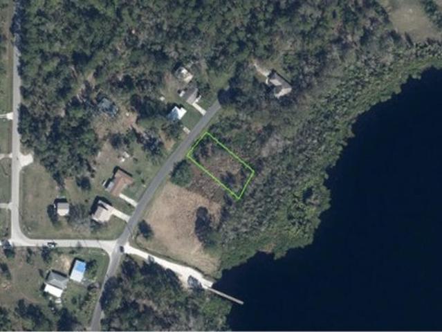 6330 Lakeside Dr W, Sebring, FL 33875