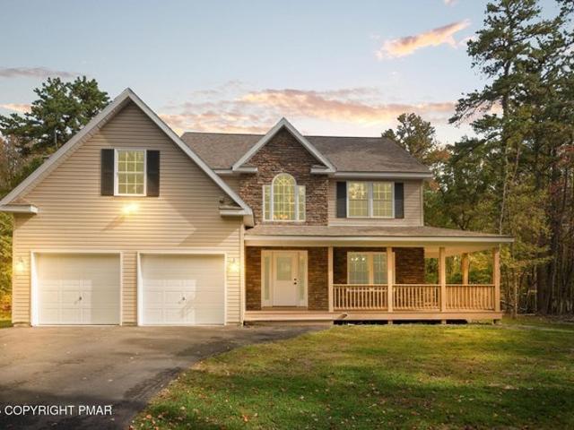 6330 Laurel Rd, Pocono Summit, PA 18346