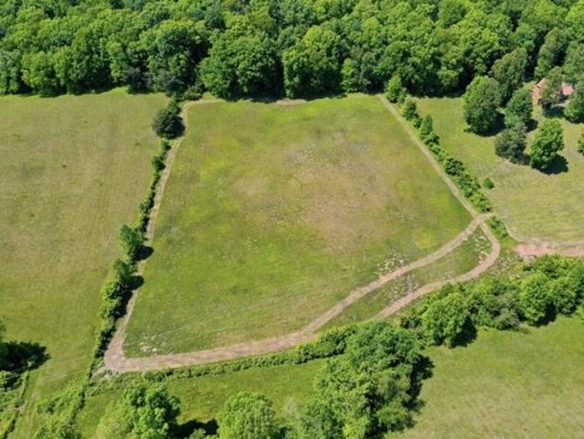 6330 W Laurel Road 8 Acres Only Land Unit 4, London, KY 40741