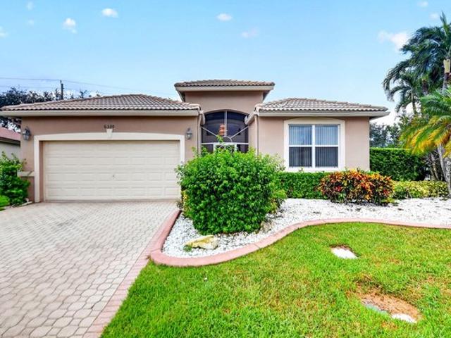 6330 Westchester Club Dr N, Boynton Beach, FL 33437