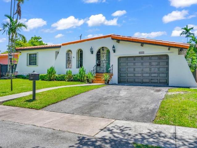 6330 17th St SW, West Miami, FL 33155