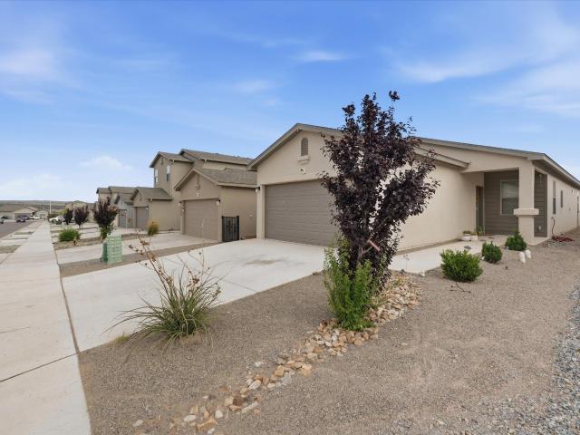 6331 Gannett Drive NE