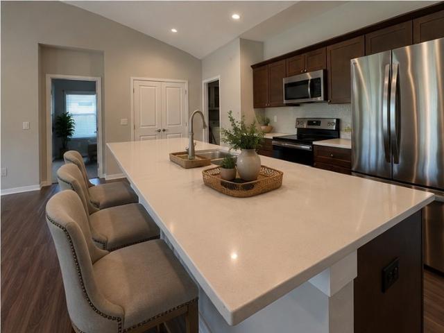6332 NE 8th Court