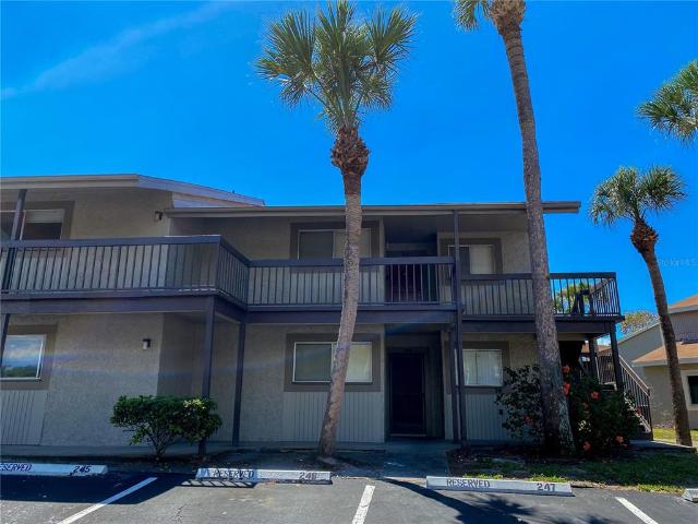 6332 Newtown Cir, Unit 32B5, Tampa, FL 33615 | MLS #TB8406 | Compass