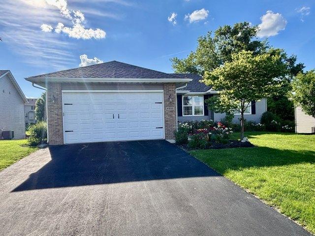 6332 Crystal Brook Ln, Machesney Park, IL 61115