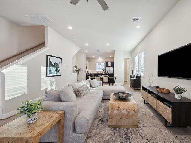 6332 Paddington Bend Drive
