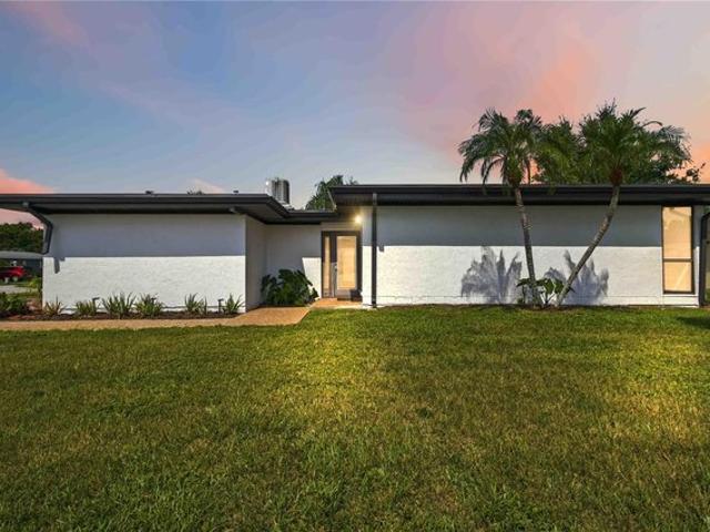 6332 Pauline Ave, Sarasota, FL 34231
