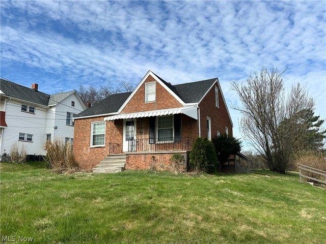 6332 State Rd, Parma, OH 44134