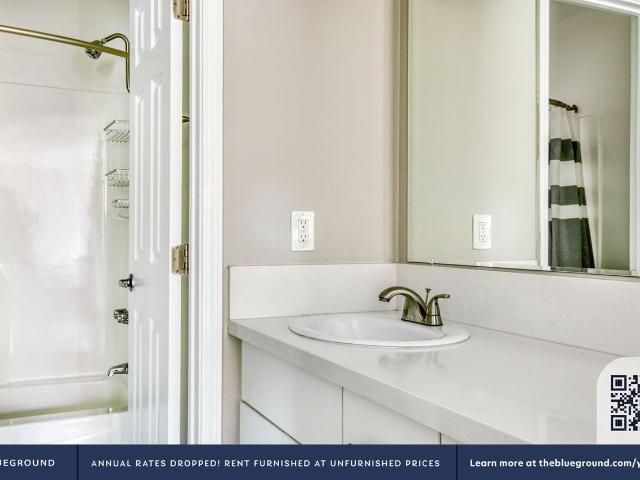 6333 Canoga Avenue 1 Bedroom Apartment for Rent at 6333 Canoga Ave #694, Los Angeles, CA 91367 Woodland Hills Warner Center