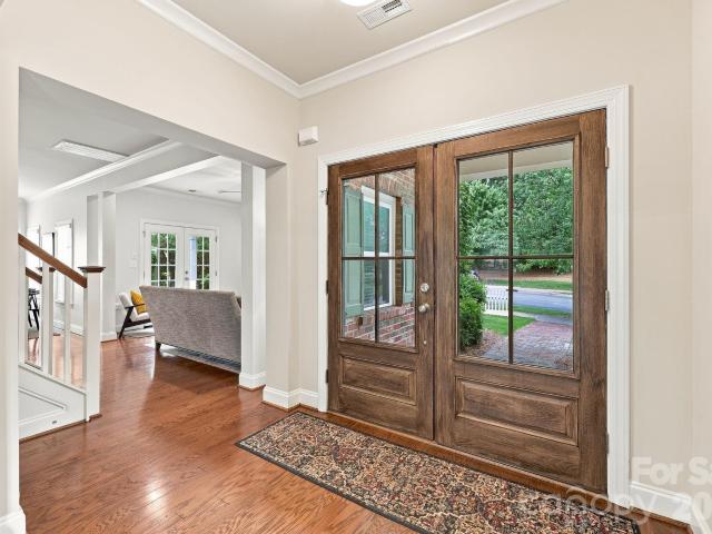 6333 Kennard Drive