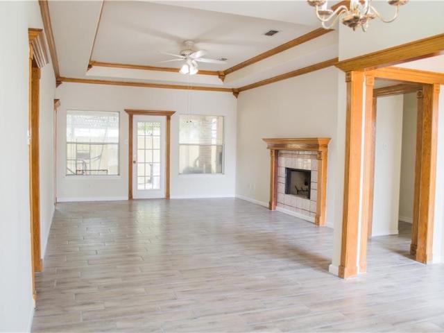 6333 Penny Lane