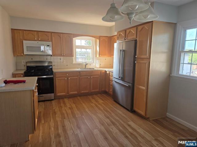633 10th Street # 2