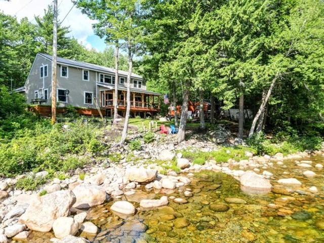 633 Cobb Farm Rd, Harts Location, NH 03812