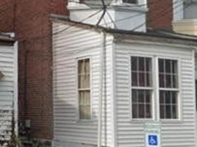 633 Columbia Ave, Darby, PA 19023