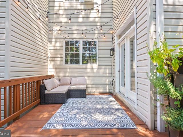 633 Andrew Hill Road