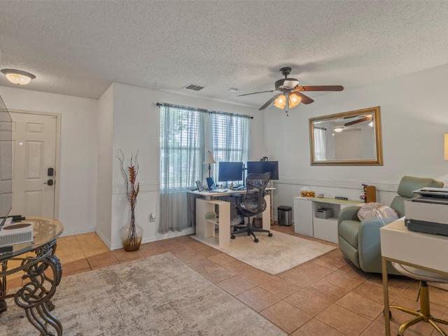 633 Almandora Drive