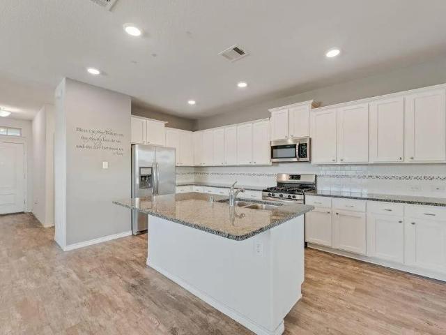 633 Bassett Hall Road