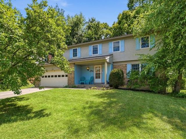 633 Glensprings Dr, Springdale, OH 45246