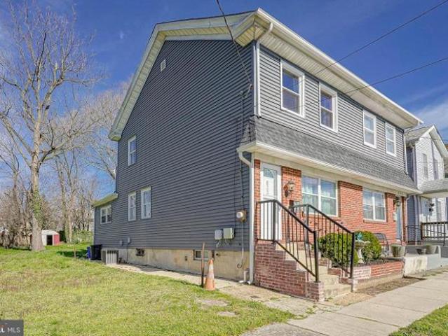 633 Green St, Woodbury, NJ 08096