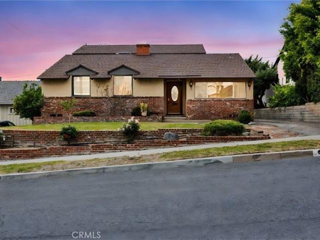 633 Groton Dr, Burbank, CA 91504