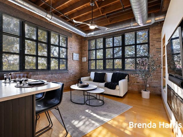 633 Elliott Avenue # 12