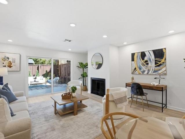 633 Forest Ave, Palo Alto, CA 94301