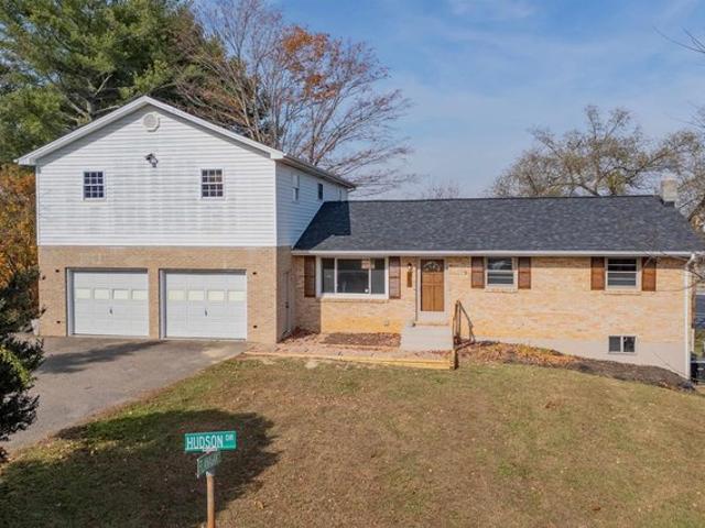 633 Hudson Dr, Dublin, VA 24084