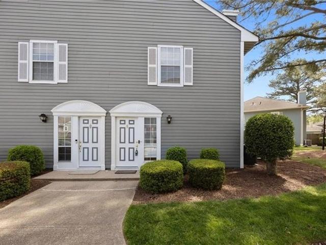 633 Oleander Cir, Virginia Beach, VA 23464